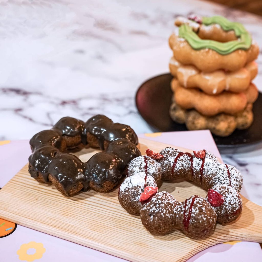 Mochi Doughnuts Come to Westfield Century City - Century City News