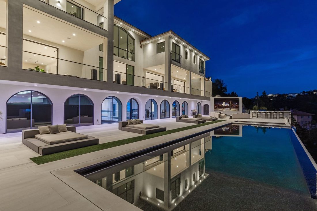 Jennifer Lopez Lists Bel-Air Estate with Private Lake and Sandy Beach ...
