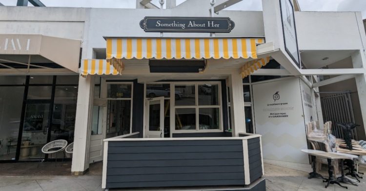 (Video) Ariana Madix and Katie Maloney's Restaurant Something About Her ...